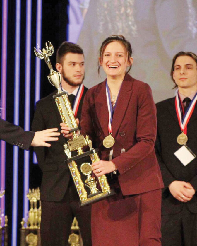 Teen of the Week: Marietta teen Kenzie Smith has love of animals | News ...